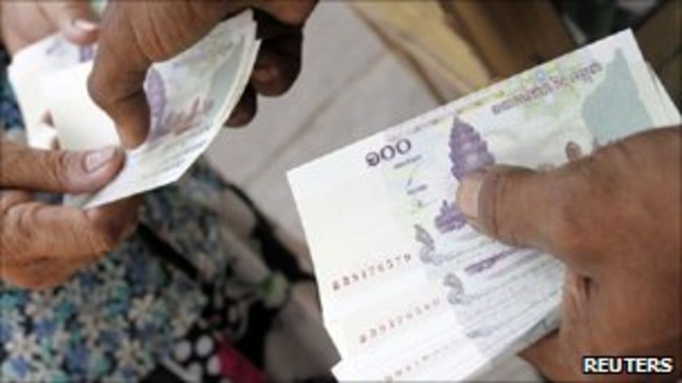 Cambodia's riel survives alongside the dollar - BBC News