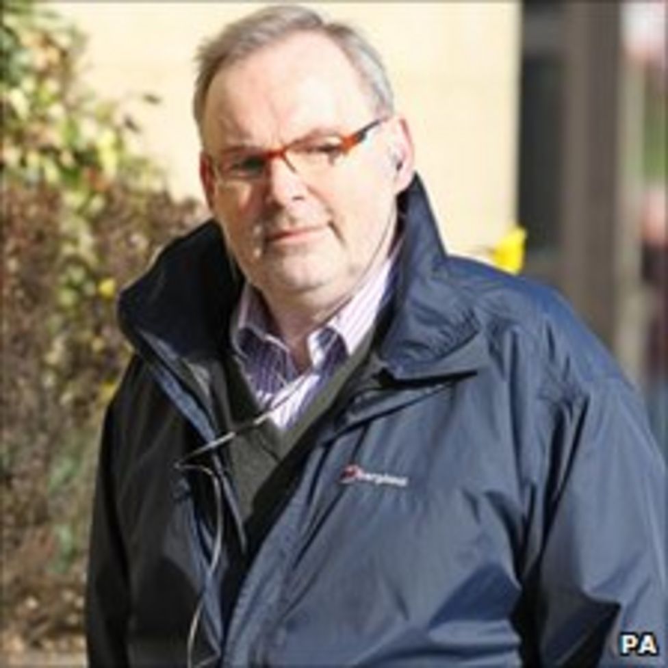 Malcolm Webster trial: 'Murder bid' wife 'dominated' - BBC News