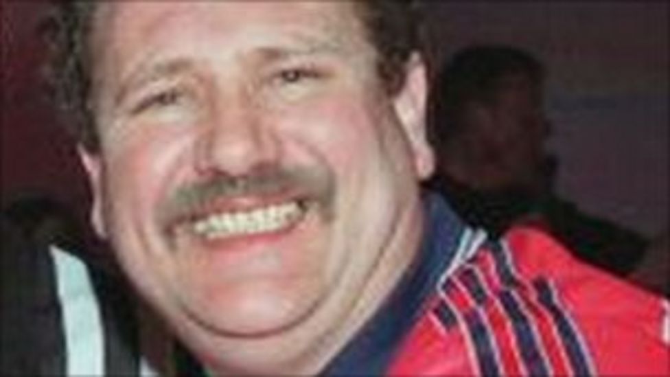 Brookside actor Brian Regan 'drove killer gunman' - BBC News