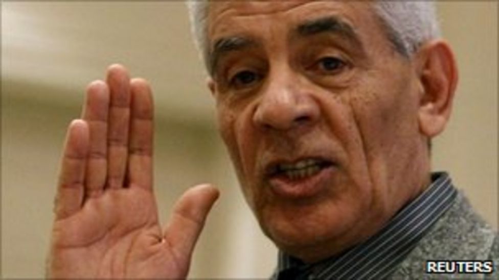 Libya: Moussa Koussa questioned as Lockerbie witness - BBC News