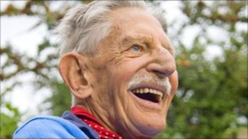 Growing up about growing old - BBC News