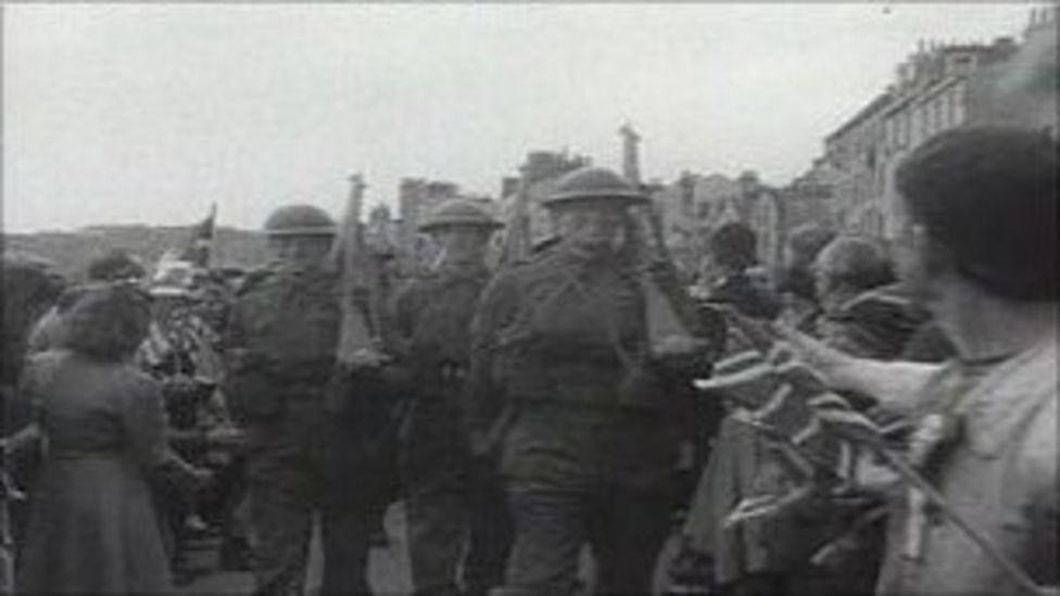 Internees to celebrate their liberation in Jersey - BBC News