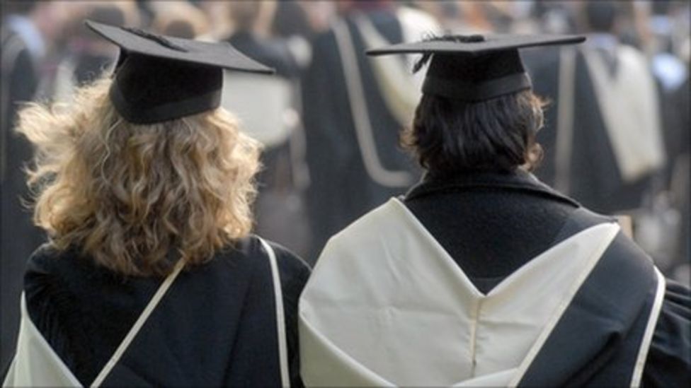 University plagiarism concern over academic essay websites - BBC News