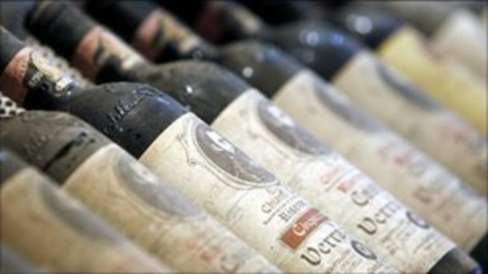 Government wine flows more freely, figures show - BBC News