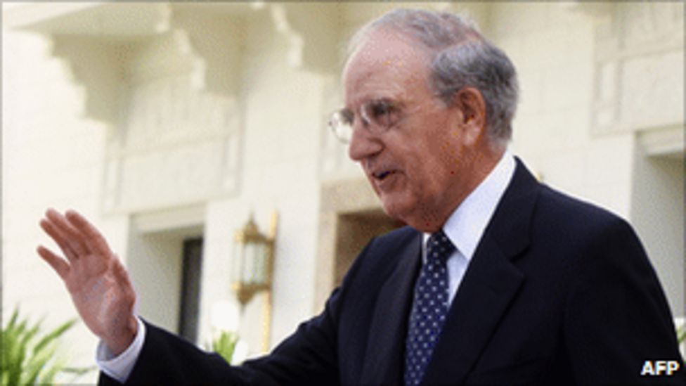 Profile: George Mitchell - BBC News