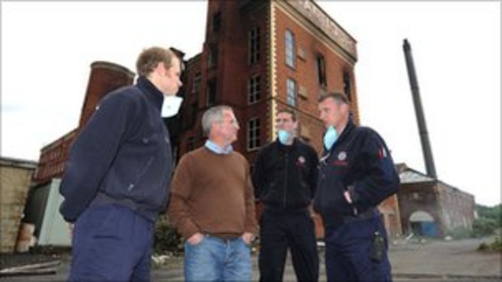 Attwood praises Hilden Mill, Lisburn fire crews - BBC News