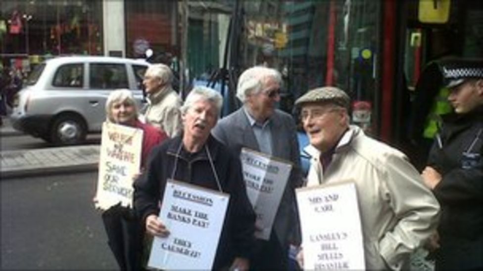 London pensioner and disabled protest disrupts traffic - BBC News