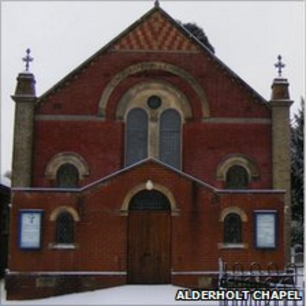 Crendell Church closes as Alderholt Chapel opens - BBC News