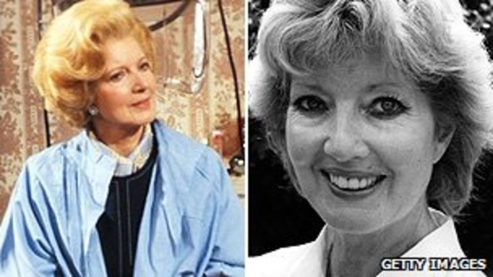 Actress Janet Brown dies aged 87 - BBC News