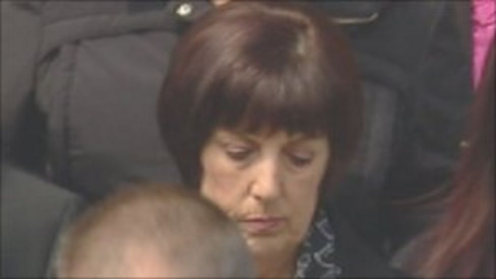 Anne Muir given probation for illegal music sharing - BBC News