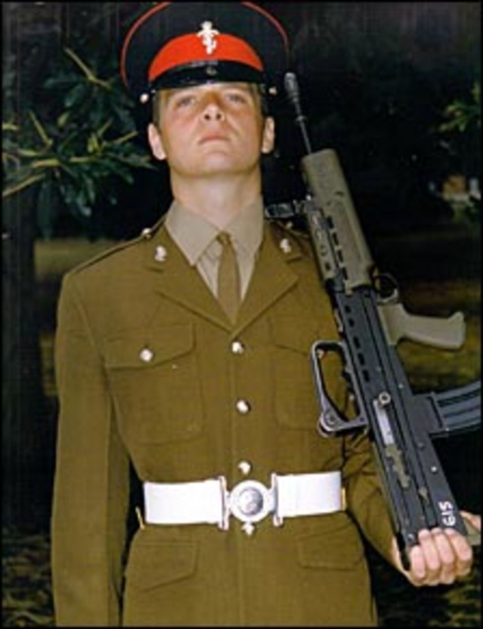 Tourist Michael Lonergan relives broken neck ordeal - BBC News