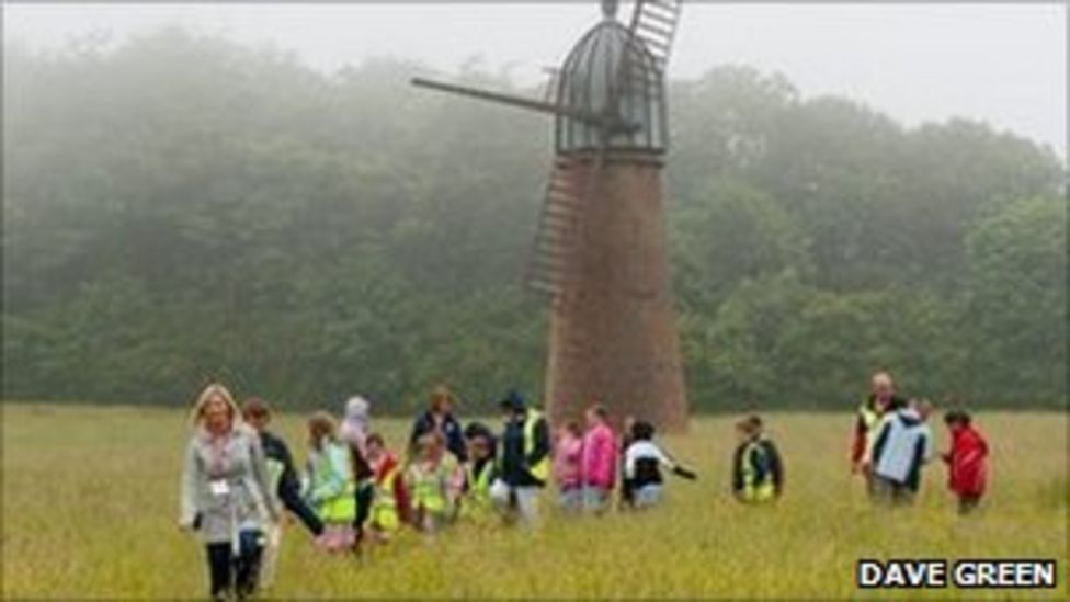 Wigan's Haigh windmill restored with lottery award - BBC News
