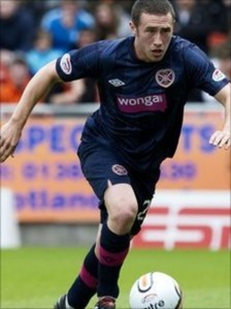 Footballer Craig Thomson put on sex offenders register - BBC News