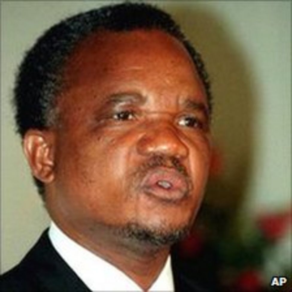 Obituary: Frederick Chiluba - BBC News