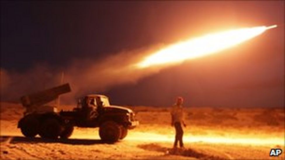 Libya: Rockets rain down on Misrata - BBC News