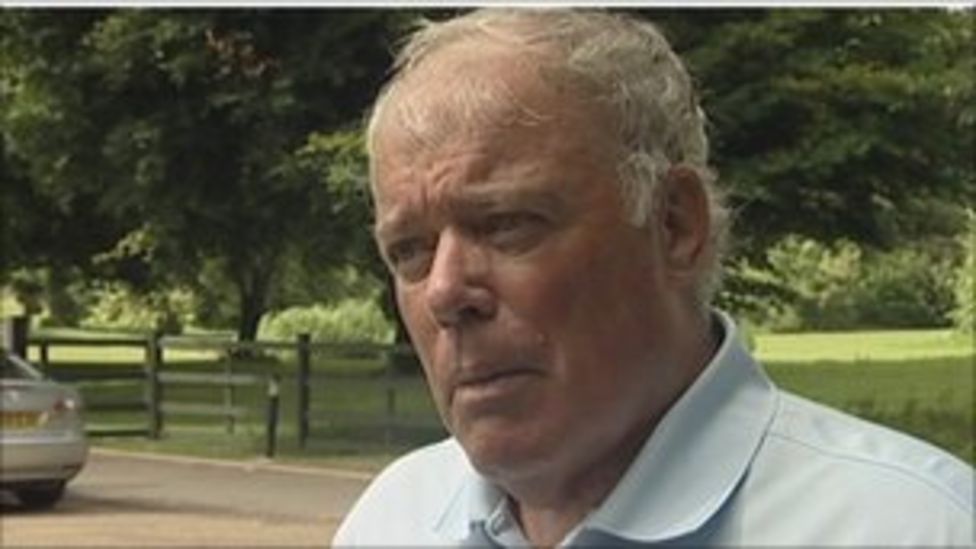 News of the World naming Kenneth Noye 'put officers at risk' - BBC News