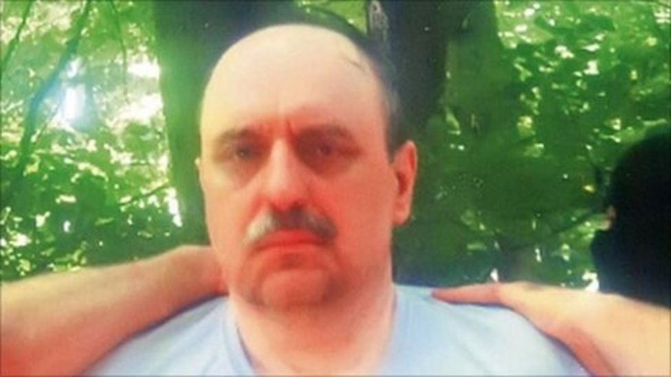 Goran Hadzic, Croatian-Serb war crimes defendant, dies at 57 - BBC News