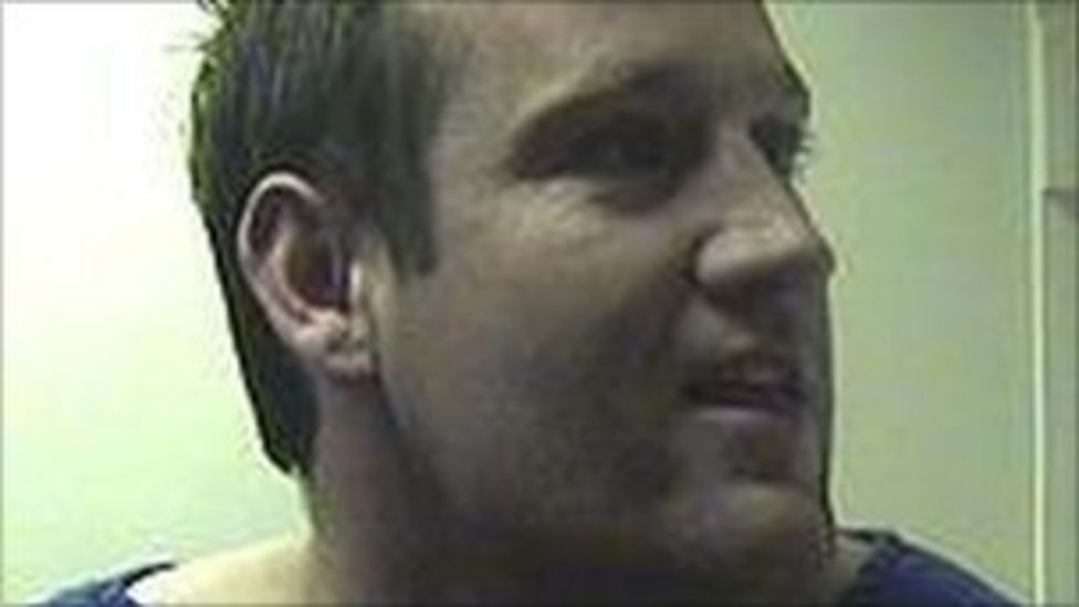 Man guilty of Dolphin Inn landlord Steven Curran murder - BBC News