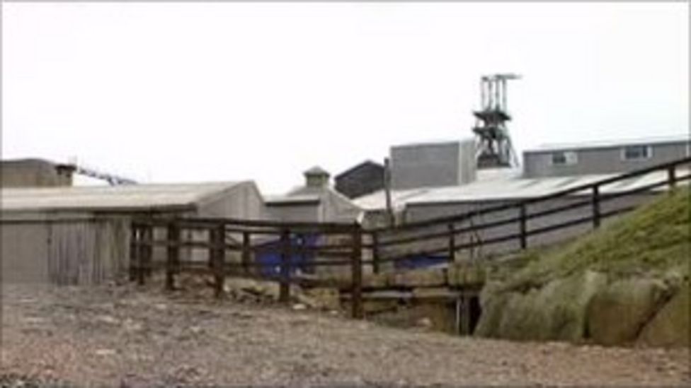 Cornwall and Devon mine tourism programme spends £1.1m - BBC News