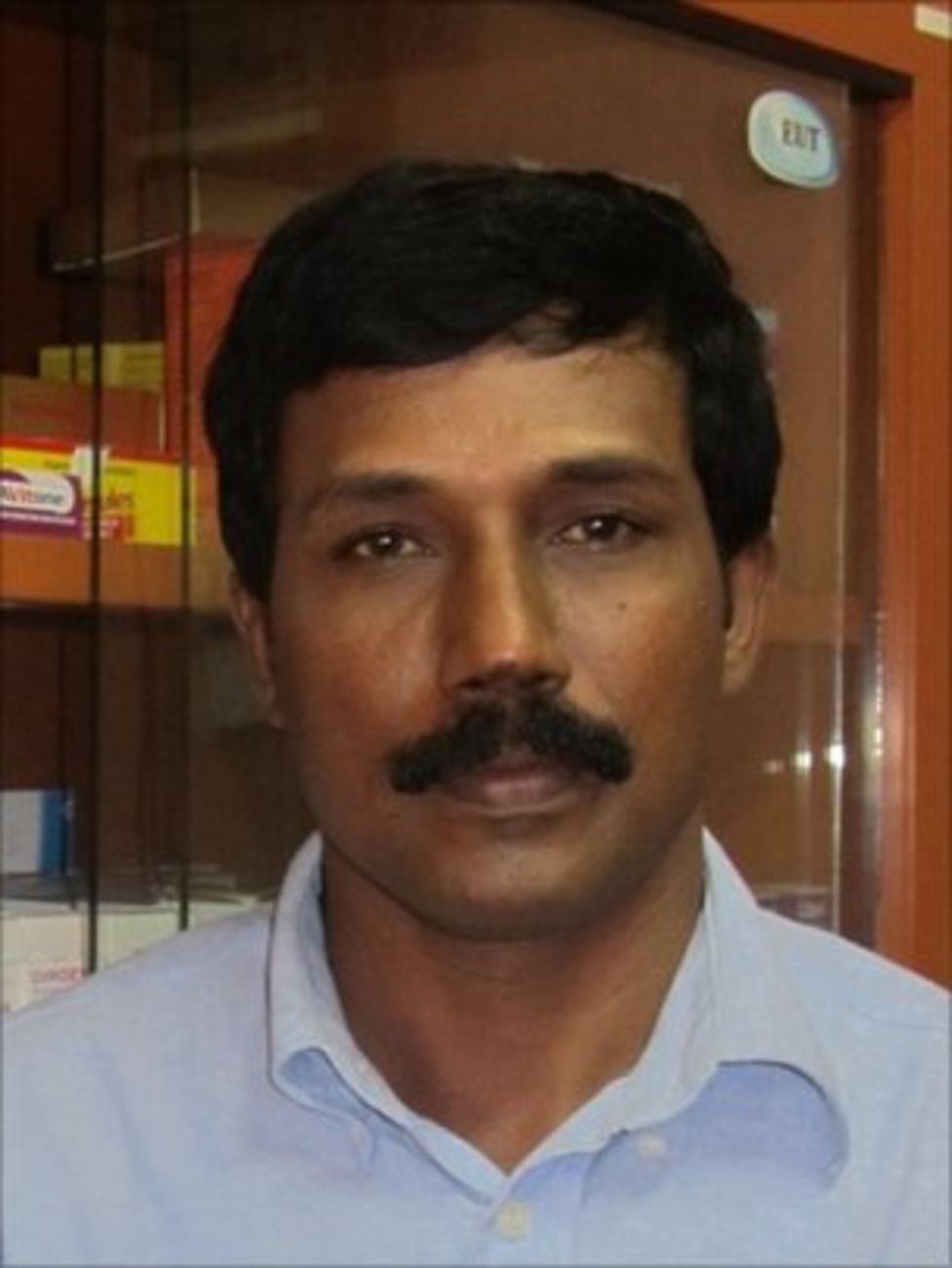 Sri Lanka: Former Tamil Tigers complain of harassment - BBC News