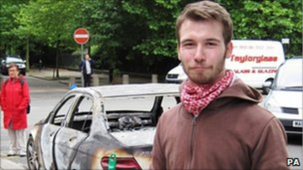 England riots: Twitter and Facebook users plan clean-up - BBC News