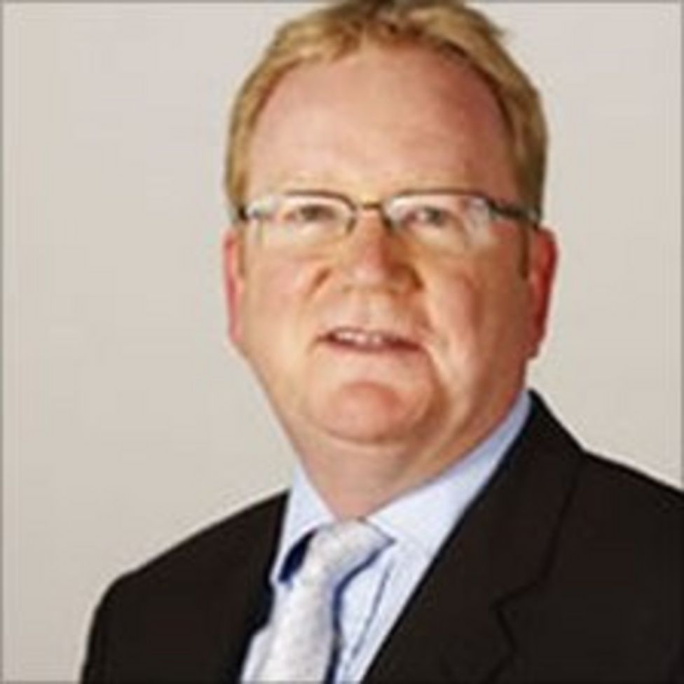 Jackson Carlaw bids to be Scottish Conservative leader - BBC News