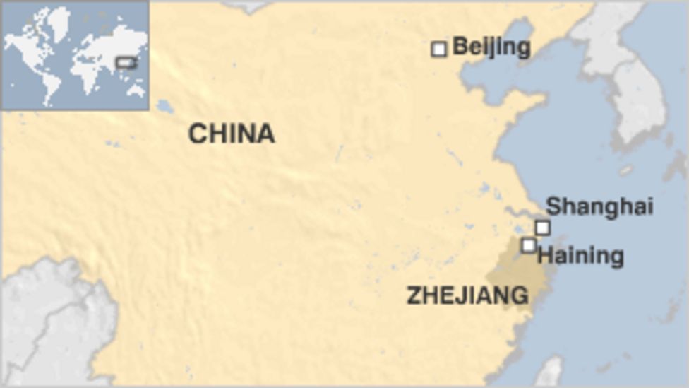 China: Villagers protest at Zhejiang solar panel plant - BBC News