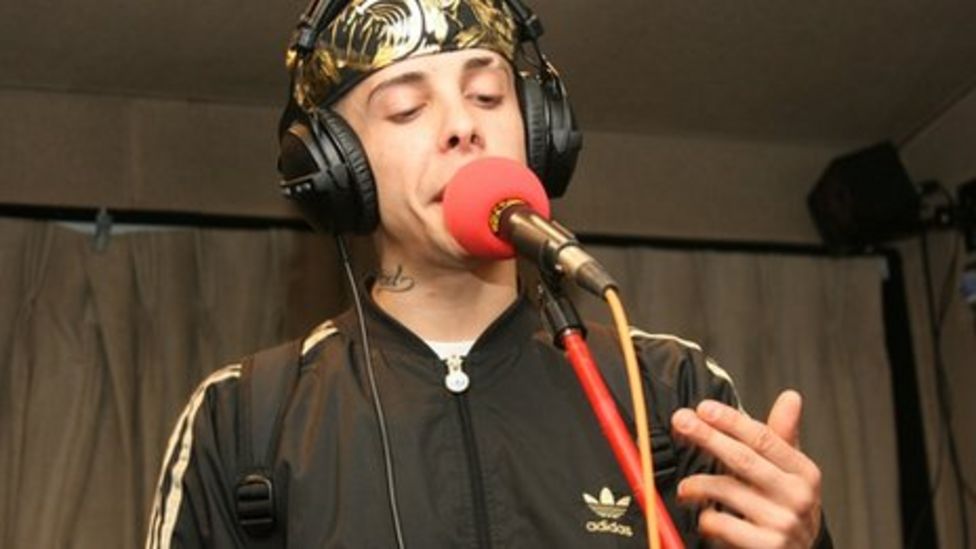 Dappy from N-Dubz helps set new UK singles chart record - BBC News
