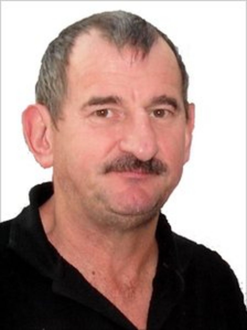 Man killed in A46 police crash named as Major Rich Angove - BBC News