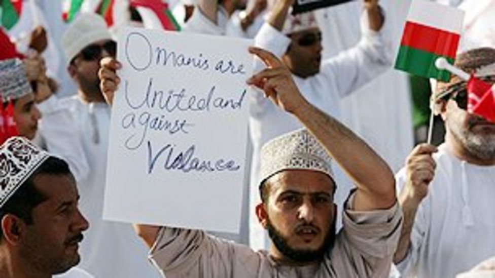 Q&A: Elections to Oman's Consultative Council - BBC News