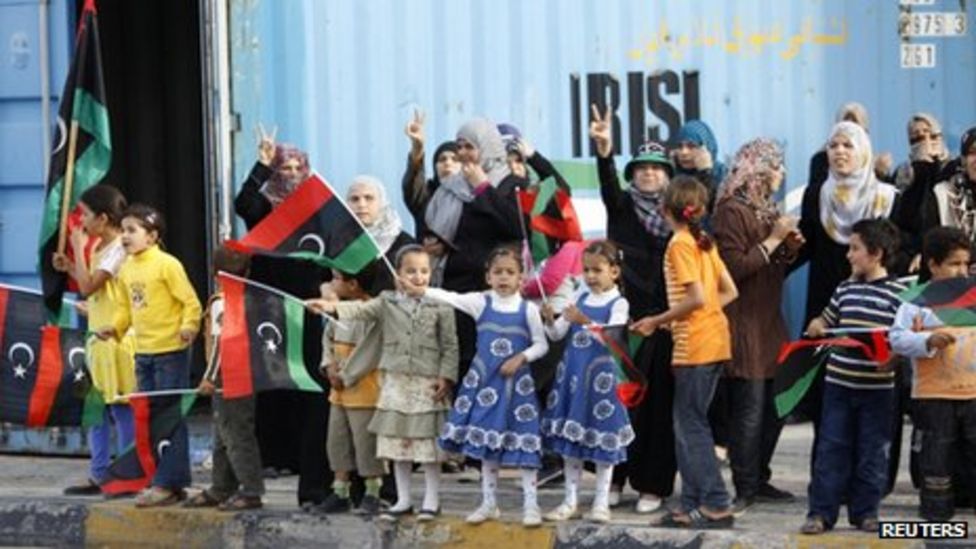 Mystery surrounds Gaddafi's end - BBC News