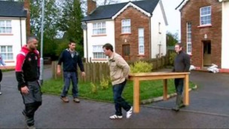 Village of Beragh badly affected by floods - BBC News