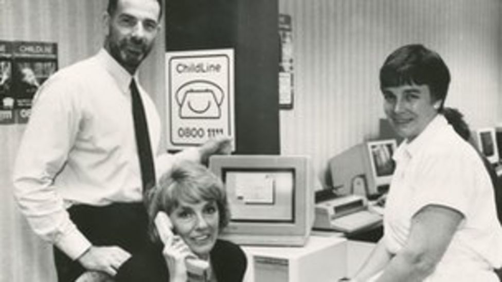 ChildLine marks 25 years of helping children - BBC News