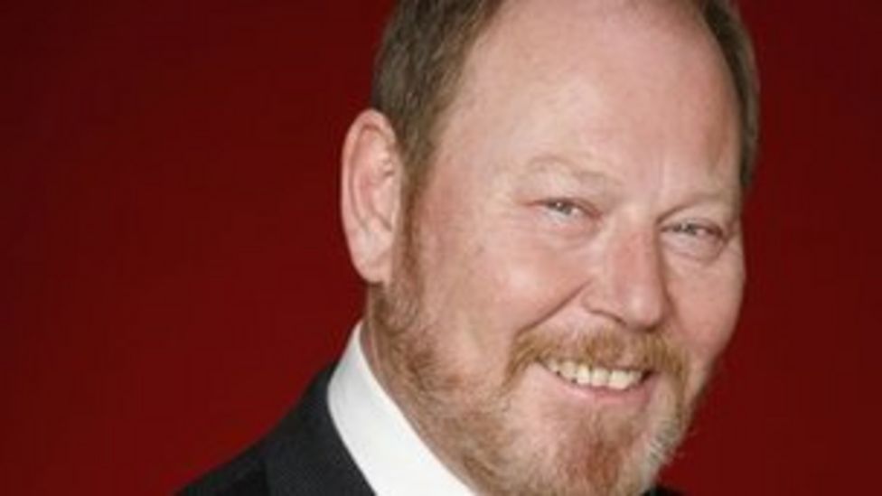 Radio Academy Lifetime Achievement Award for Roger Phillips - BBC News