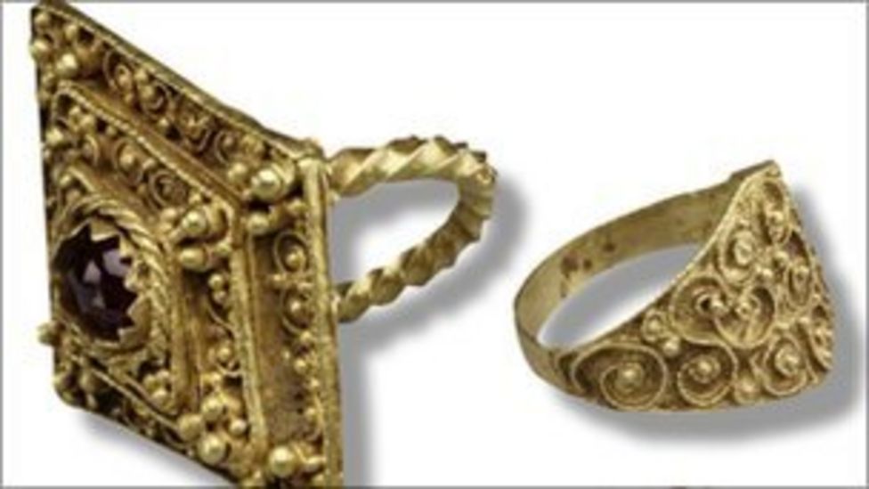 Campaign needs £170,000 for West Yorkshire Hoard - BBC News