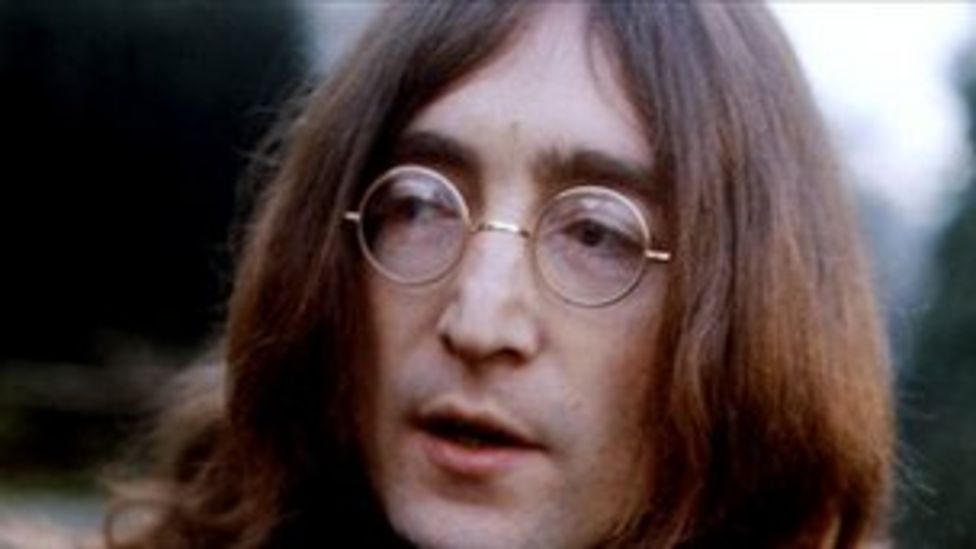 John Lennon's tooth bought by Canadian dentist - BBC News