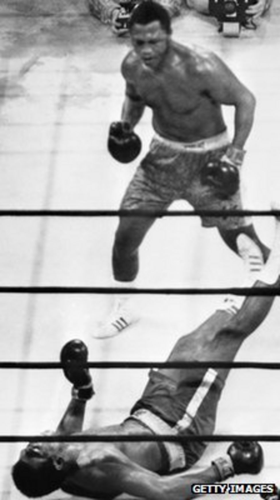 Boxing greats pay tribute to 'legendary' Joe Frazier - BBC Newsround