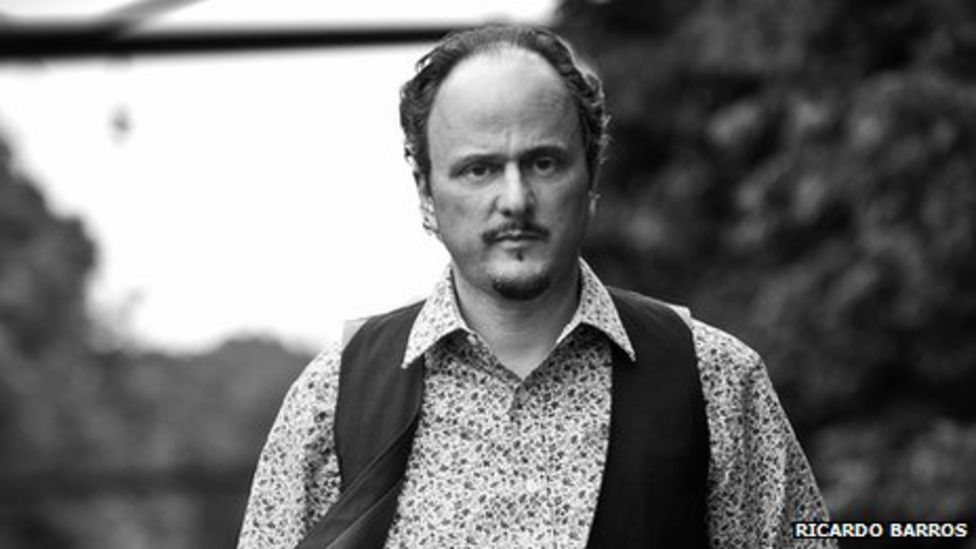 Jeffrey Eugenides spurred on by Franzen rivalry - BBC News