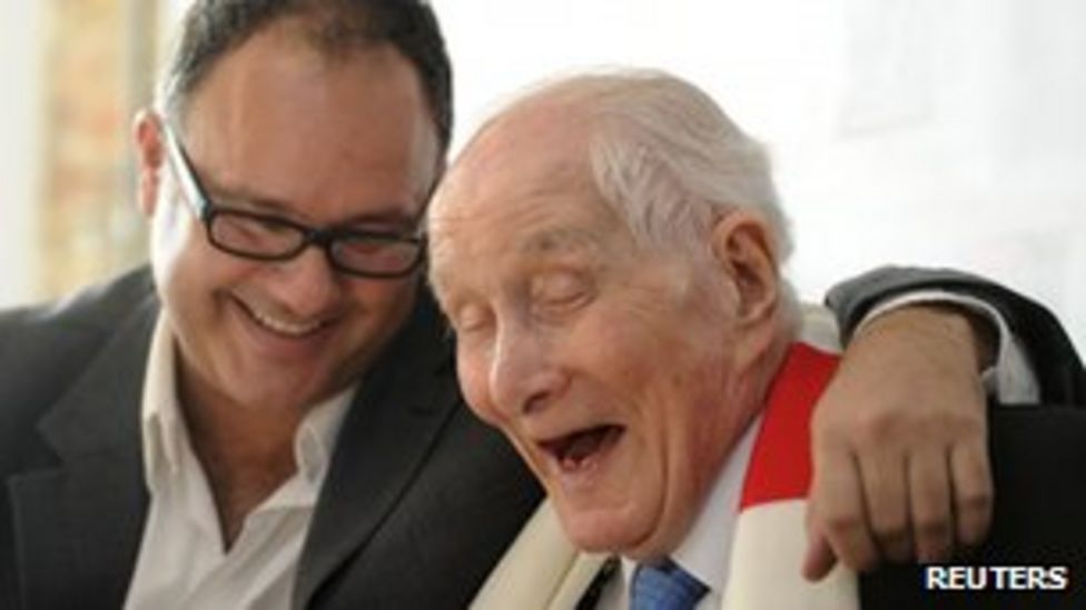 Ronnie Biggs: Who was the real Biggs? - BBC News