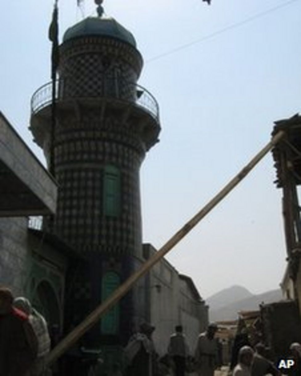 Abu Fazal: shrine of Kabul Shias - BBC News
