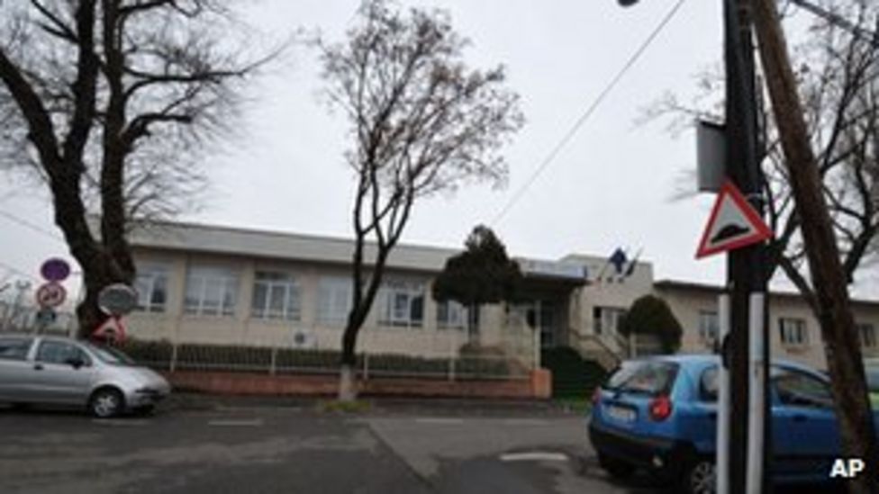 CIA 'secret prison' found in Romania - media reports - BBC News