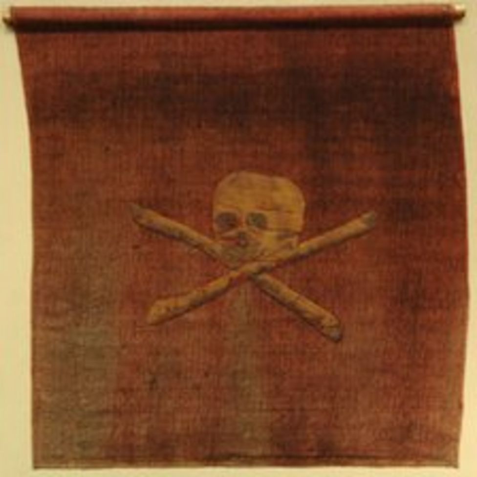 Rare Jolly Roger goes on display at Portsmouth's navy museum - BBC News