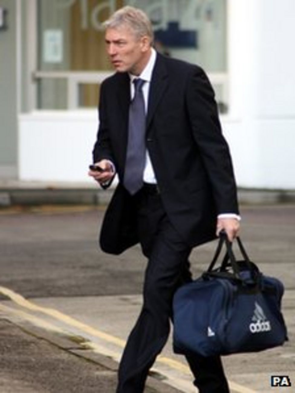 Wiltshire teacher Mark Westcott jailed for pupil sex - BBC News