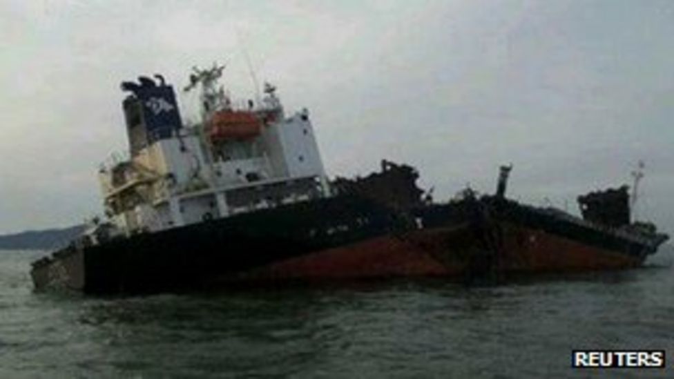 Three die in South Korean ship explosion - BBC News