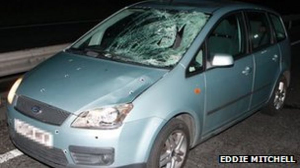 Third pedestrian dies in A27 crash at Chichester - BBC News