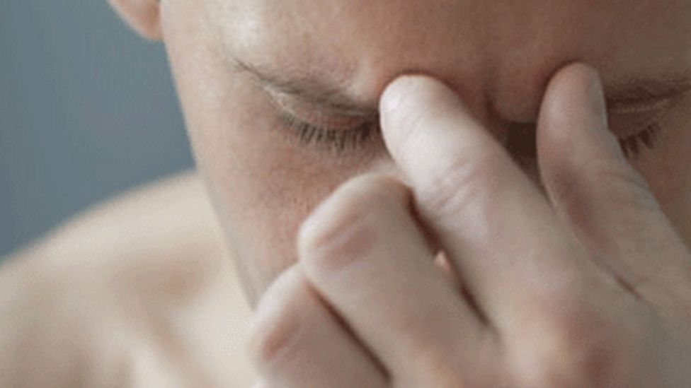 Men 'feel more pain after major ops' - BBC News