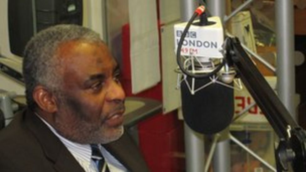 Daily Mail editor Paul Dacre 'met Stephen Lawrence' - BBC News