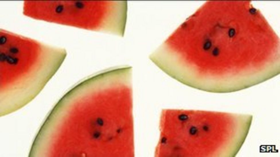 Watermelon found to be source of salmonella outbreak - BBC News