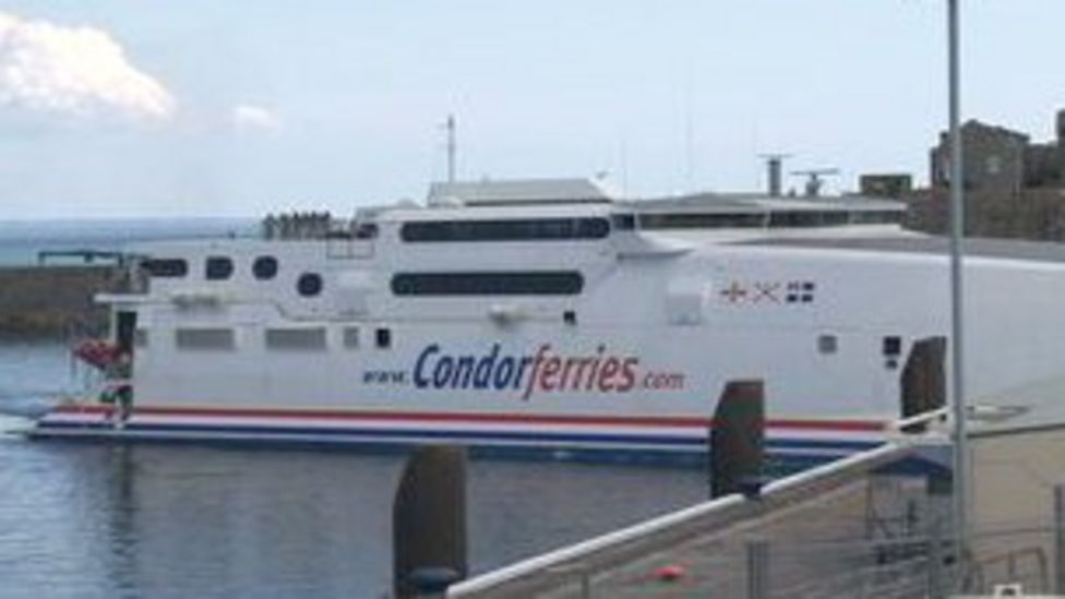 Channel Island ferries move from Weymouth to Poole - BBC News