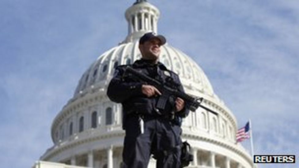 FBI 'anti-terror' arrest near US Capitol - BBC News